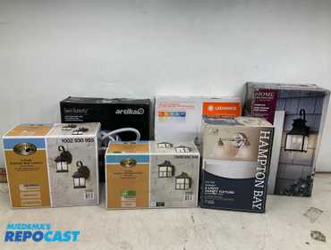 Repocast.com® | Lot of (6) Assorted Lights