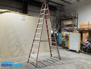 Repocast.com® | Werner 12 foot fiberglass foldable...