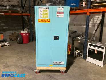 Repocast.com® | Lot of (1) Justrite Metal Fire...