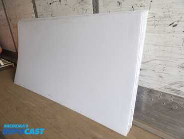 Repocast.com® | Lot of (10) 4' x 8' plastic sheets, white