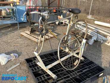 Repocast.com® | Schwinn bycicle with Performance Peak...