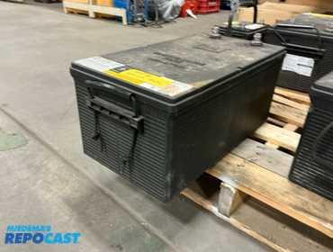 Repocast.com® | CAT 153-5720 Heavy Duty 12V 8D BCI...