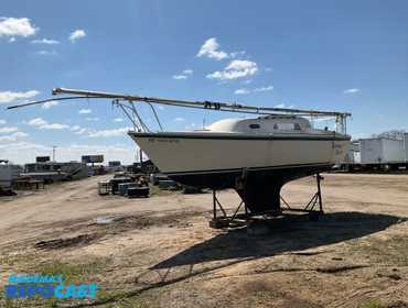 Repocast.com® | 1977 Helms 24' Sailboat