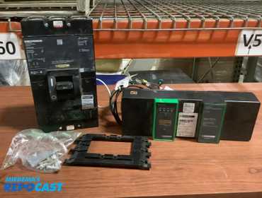 Repocast.com® | Lot of (1) Square D AL400LA breaker...