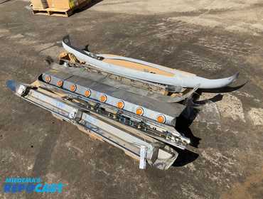 Repocast.com® | Lot of assorted trim pieces for semi...