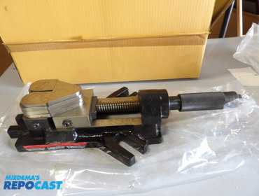 Repocast.com® | dayton; machine vise, 2-3/4" jaw face...