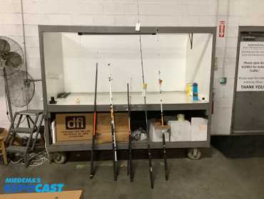 Repocast.com® | Lot of (5) fishing rods including Bass...