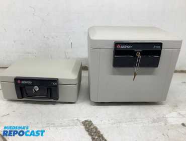 Repocast.com® | (2) Sentry Fireproof Safes w/ Keys,...