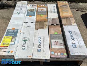 Repocast.com® | 1 Pallet of ca. 7 cases of Lifeproof...