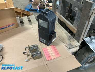 Repocast.com® | Lot of (1) Main Fare Box "Model M4",...