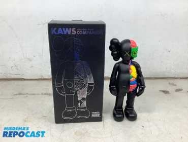 Repocast.com® | KAWS Original Fake Companion.