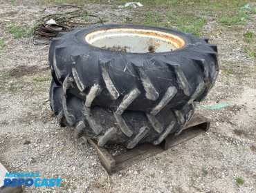 Repocast.com® | Set of Armstrong 13.6/28 tractor tires...