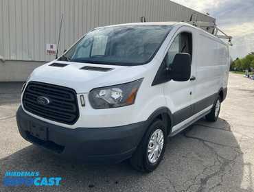 Repocast.com® | 2016 Ford Transit 150 Van Low Roof 60...