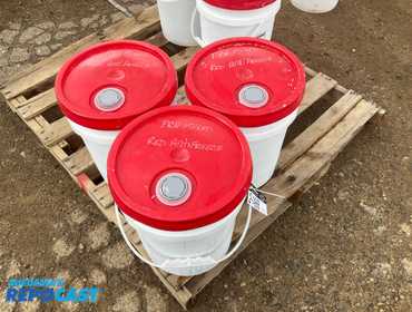 Repocast.com® | (3) 5 Gallon Buckets of Pre Mixed Red...