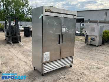 Repocast.com® | True Freezer T-49F Freezer