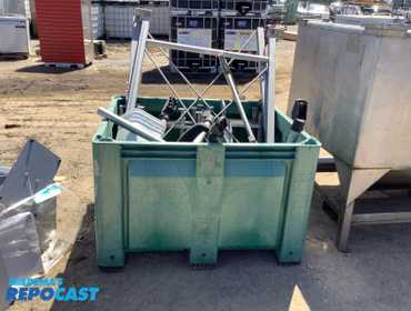 Repocast.com® | Large Green Plastic Crate with...