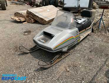 Repocast.com® | 1984 John Deere Trail fire Snowmobile