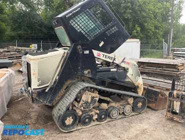 Repocast.com® | Terex PT-75 Compact Track Loader