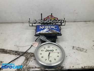 Repocast.com® | Lot of (1) LED Nordic Labatt Bar Sign,...