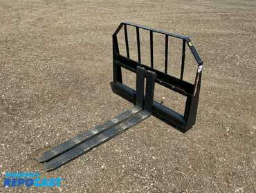 Repocast.com® | New Tomahawk 48” Forks Skid Steer...