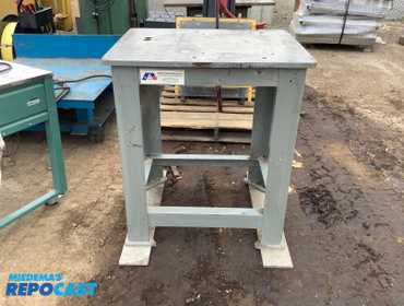 Repocast.com® | Lot of (1) grinding brute machine base...