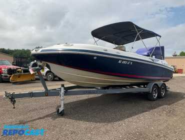 Repocast.com® | 2005 Kayot V220 Deckboat