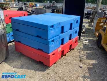 Repocast.com® | Lot of (3) Wenger Flip Forms Folding...