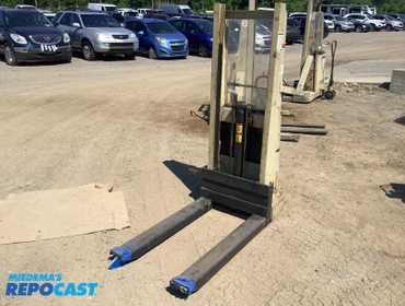 Repocast.com® | Crown Equipment 20BS Electric Pallet...
