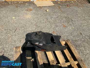 Repocast.com® | Curt Helux Series Max Trailer 5th...