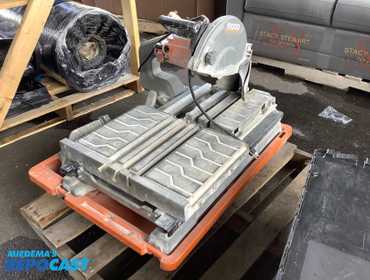 Repocast.com® | Ridgid R4092 15” Corded Wet Tile Saw