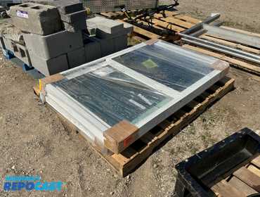 Repocast.com® | Lot of (2) white alside double hung...