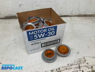 Repocast.com® | Lot of (17) Truck-Lite 2-1/2" Amber...