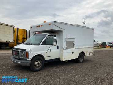 Repocast.com® | 1998 GMC 3500 Cutaway Service Van...