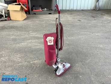 Repocast.com® | ROYAL 4000 CLASSIC EDITION VACUUM....