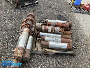 Repocast.com® | Skid of heavy duty submersible pumps...