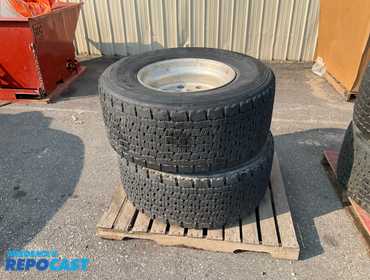 Repocast.com® | Set of (2) semi truck trailer wheels...