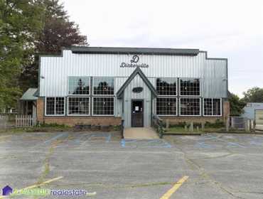 LASTBIDrealestate.com | Newly Remodeled, Turn-Key Bar...