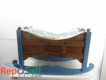 Reposell.com | Vintage Rocking Baby Crib 48" x 28" x 19"