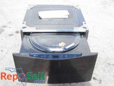 Reposell.com | LG Stackable Washer WD100CB - Powered On