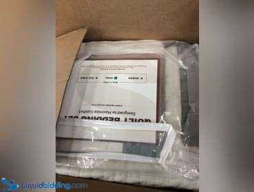 LiquidBidding | Grassix Velvet King Size Quilt Set