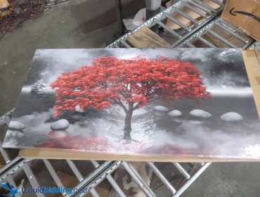 LiquidBidding | *Flint, MI* Red Wall Art. Modern...