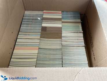 LiquidBidding | LARGE BOX FULL OF 2000+ SPORT CARDS...