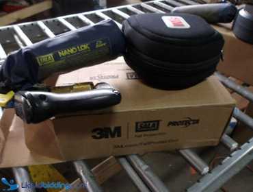 LiquidBidding | *Livonia, MI* 3M DBI-SALA Order Picker...