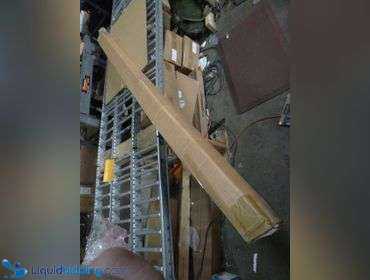 LiquidBidding | *Flint, MI* Doca Pole with Attachments...