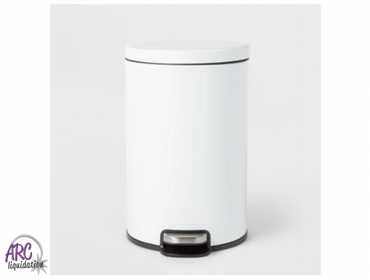 Arc Liquidation Group | NEW 12L Round Step Trash Can