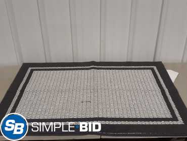 SimpleBid Inc. | New Generations Accent Rug