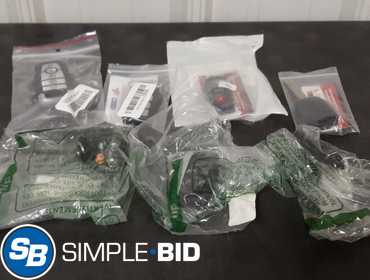 SimpleBid Inc. | Box of Miscellaneous Key Fobs