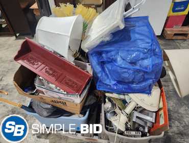 SimpleBid Inc. | Skid of Various Housewares, Decor,...
