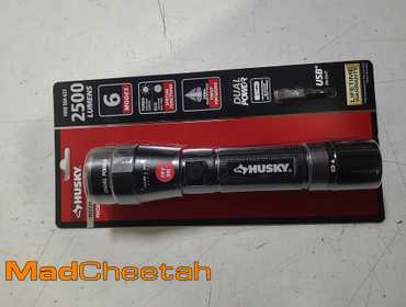 MadCheetah.com | HUSKY 2500LM DUAL POWER FLASHLIGHT
